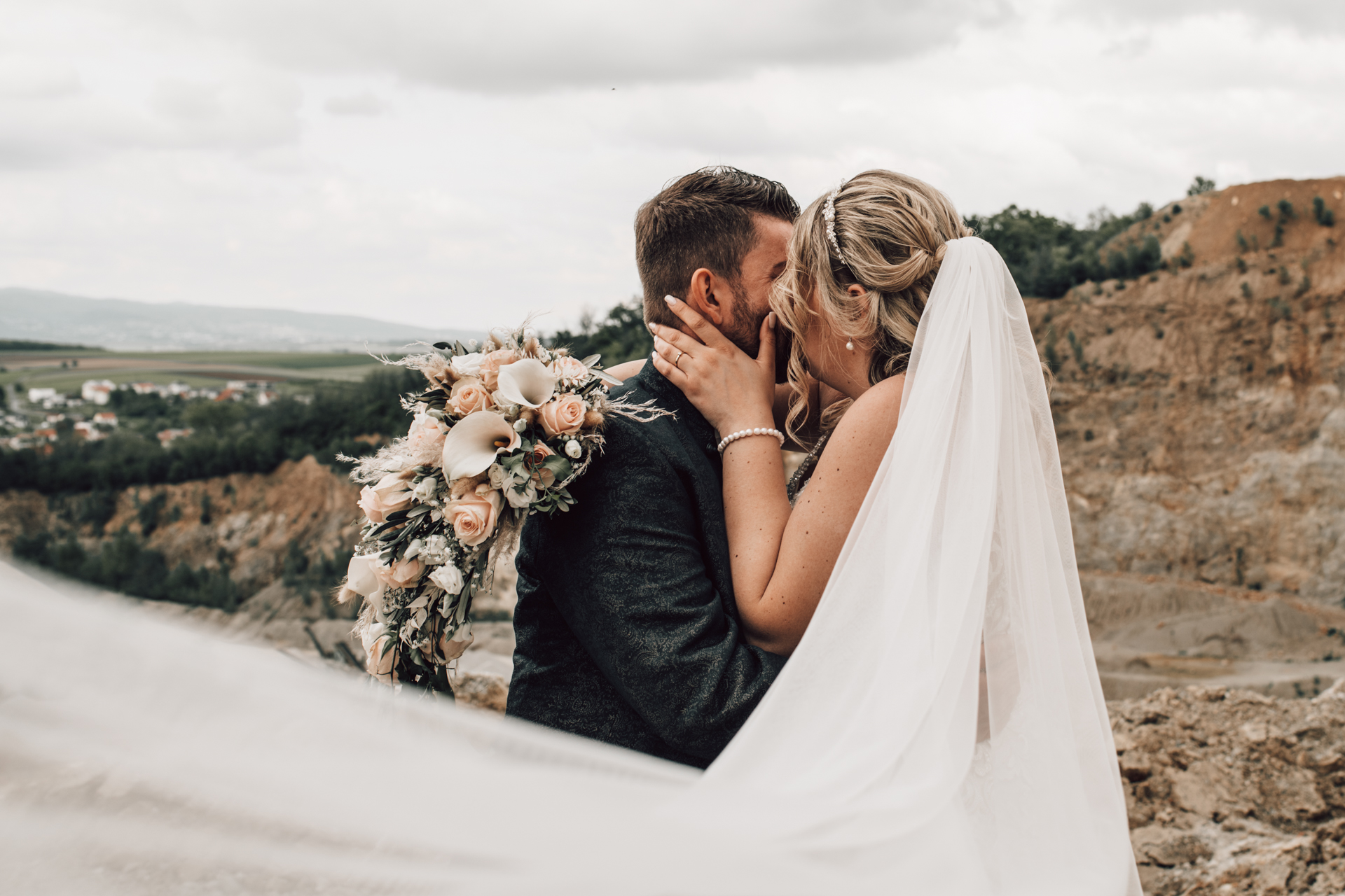 Rund|Um|Sorglos Pakete- Hochzeit-Foto-Film-Fotobox-Drohne